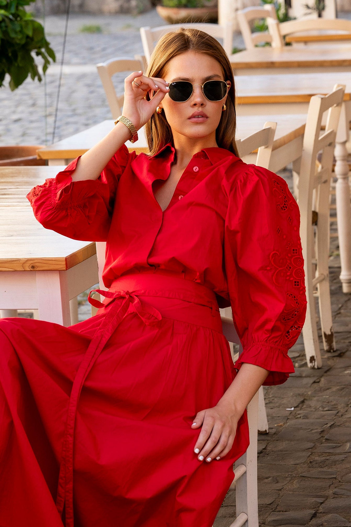 Amy Embroidered Shirt City Red Poplin – MISSMAYA NORWAY